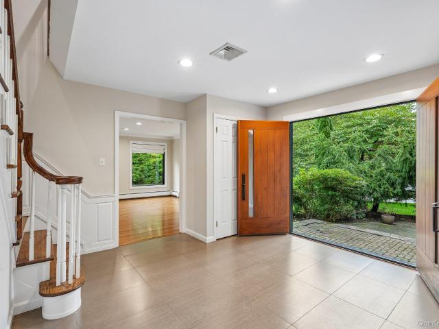 3 Zeck Court