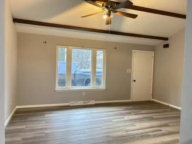 $3,000 4 Bedroom 2 Bathroom House In Collegeville With Great.