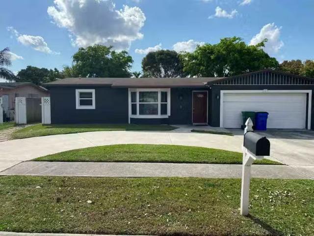 $3,150 4 Bedroom 2 Bathroom House In Margate With Great Amen.