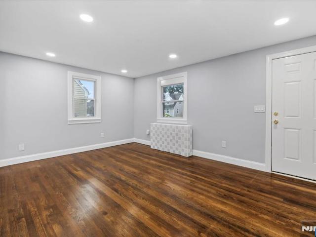 3 17 31st Street