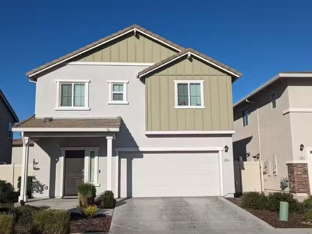 $3,100 4 Bedroom 2.5 Bathroom House In Natomas Sacramento Wi.