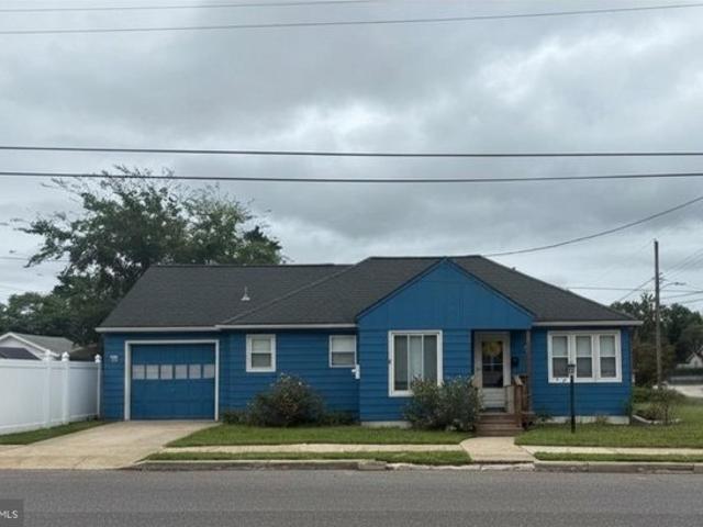 3 10th St S, Millville, NJ 08332