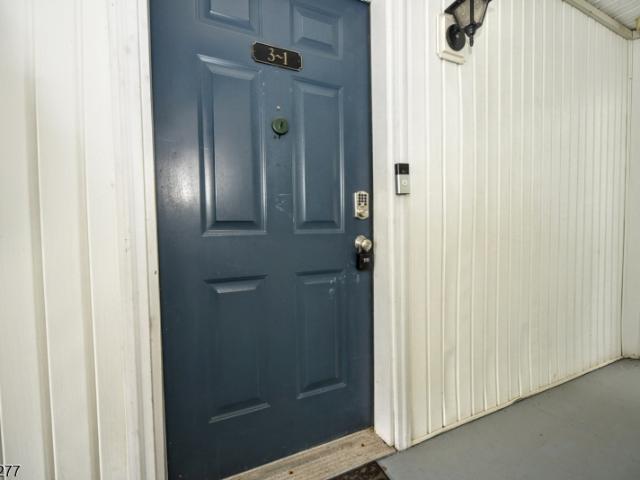 3 1 Vernon Ct