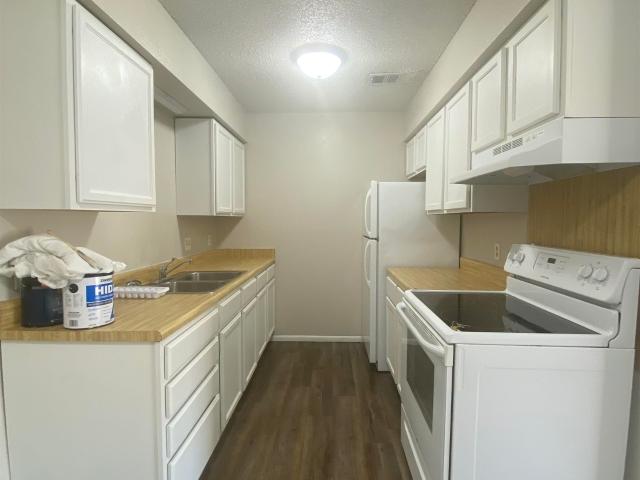 3 27th Street # 205