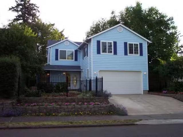 $3,290 4 Bedroom 3 Bathroom House In Portland With Great Ame.