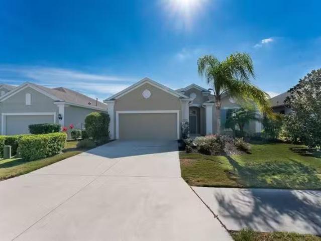 $3,295 3 Bedrooms 2 Bathrooms + Plus Den House In Bradenton.