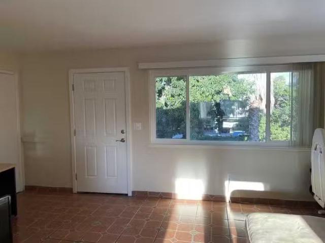 $3,299 FURNISHED 2 beds/1 bath home With Great Amenities 14.