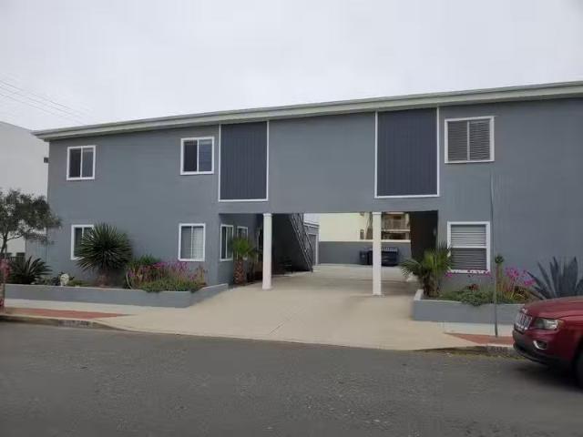 $3,200 2 Bed/1 Bath Apartment In El Segundo With HUGE DECK.