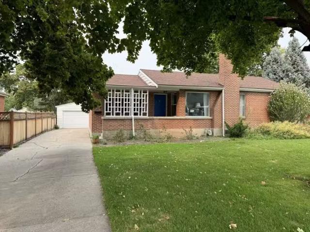 $3,225 3 Bedroom 2 Bathroom House In Millcreek With Great Am.