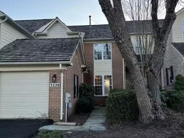$3,500 3 Bedroom 3.5 Bathroom Townhouse In Bowie With Great.