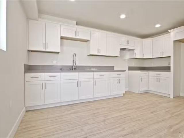 $3,500 3 Bedroom 2 Bathroom House In Los Angeles With Great.