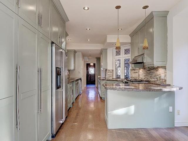 3.5 Br, 3 bath, Single Family 138 Fallingbrook Road