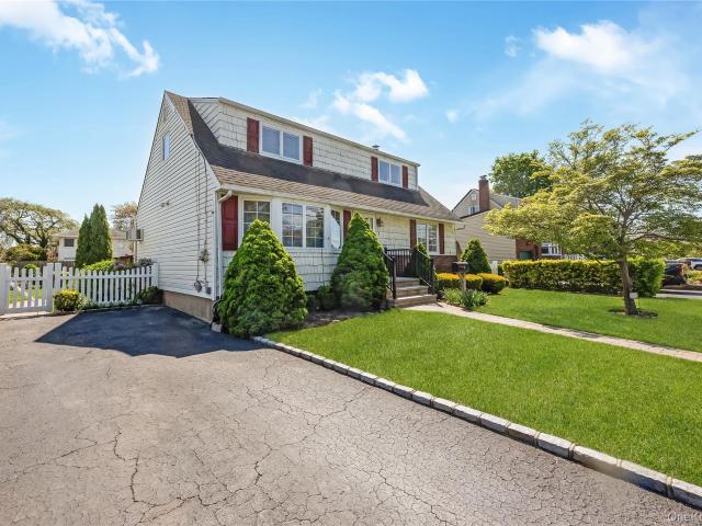 3 6th Avenue