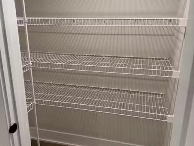 $3,800 3 Bedroom 2.5 Bathroom Townhouse at Overlook Town Cen.