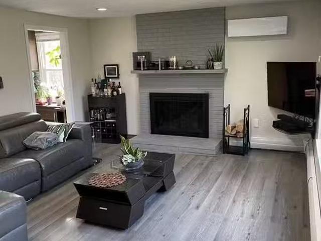 $3,950 3 Bedroom 2.5 Bathroom House In Natick With Great Ame.