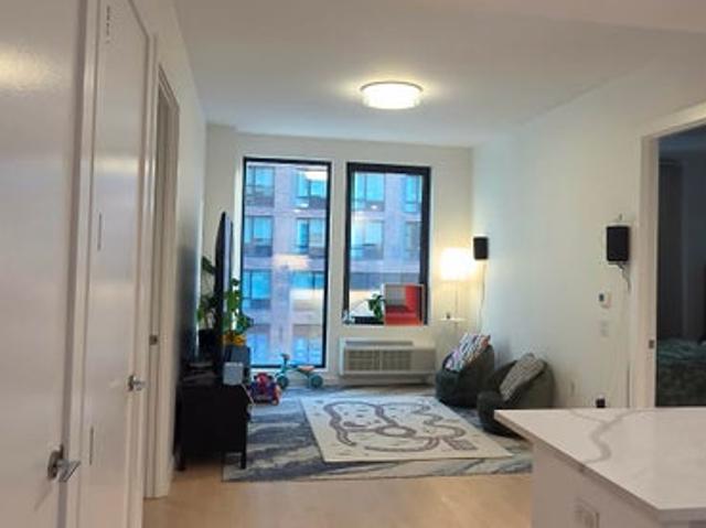 $3,950/month | 2BR / 2 full ba | Inwood LTO