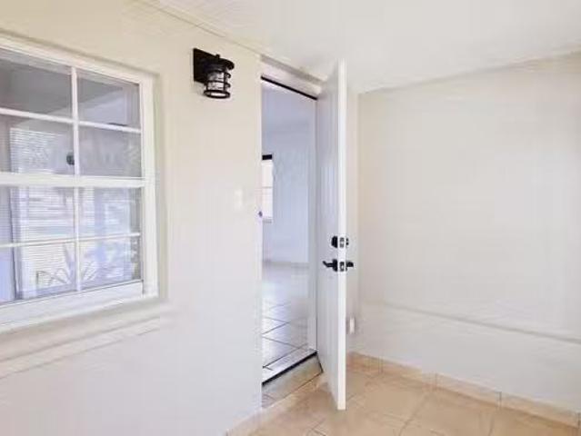 $3,975 2 Bedroom 2 Bathroom House In North Miami Beach With.
