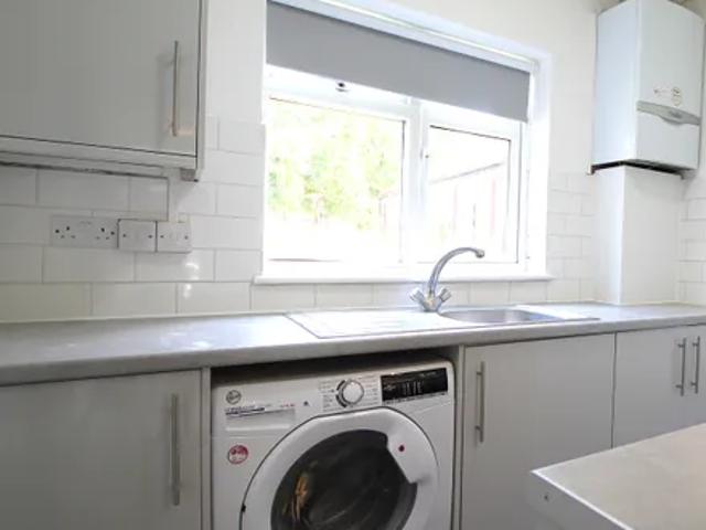 3a Green Man Gardens, London, W13 0SE, United Kingdom | 2 bed apartment for rent #167848470 | Rentberry