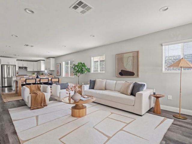 3b2b House Looking for Roomies