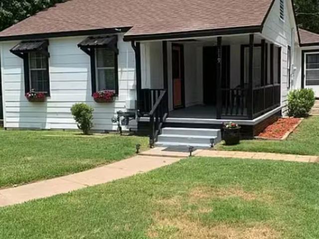 3B/2BA 119 Kyle St, Sulphur Springs, TX 75482