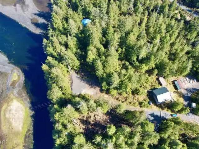3B FISHTRAP DRIVE, WHALE PASS, AK 99000 Single Family Residenc.