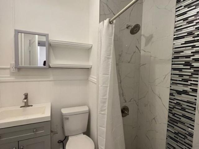 3BED | 1BTH 3 Bedroom Apartment for Rent at 1032 Vaughn St, Ann Arbor, MI 48104