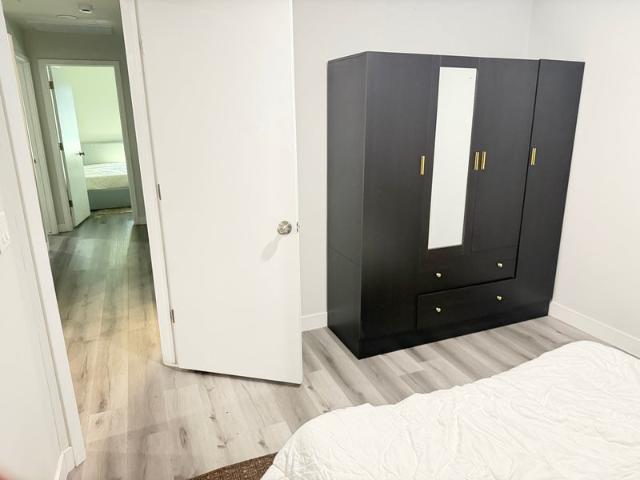 3Bed 2bath apartment 1100 sq ft