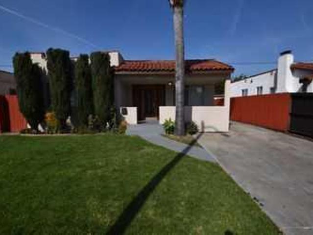 3bedrooms 2bed for rent Ridgeley Dr