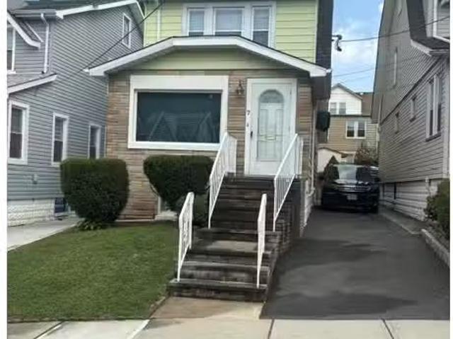 3BR/2BA Property in Kearny, NJ