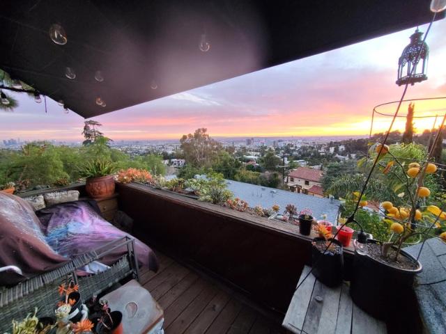 3br/3ba house with spectacular view