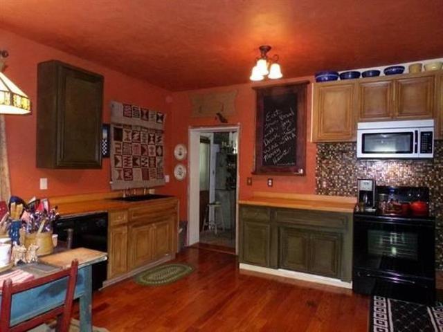 3br 2545ft² 3/2 Stately But Cozy Home On.79 Acre Lot. In Great Location for sale in Madison, Florida