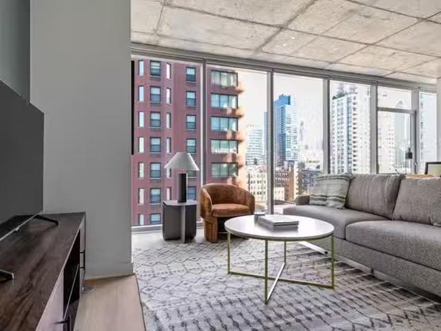 3Eleven, 311 W Illinois St, River North 1 Bedroom 1 Bath