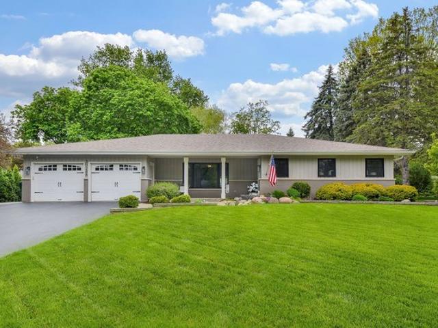 3N288 Bernice Dr, Saint Charles, IL 60175