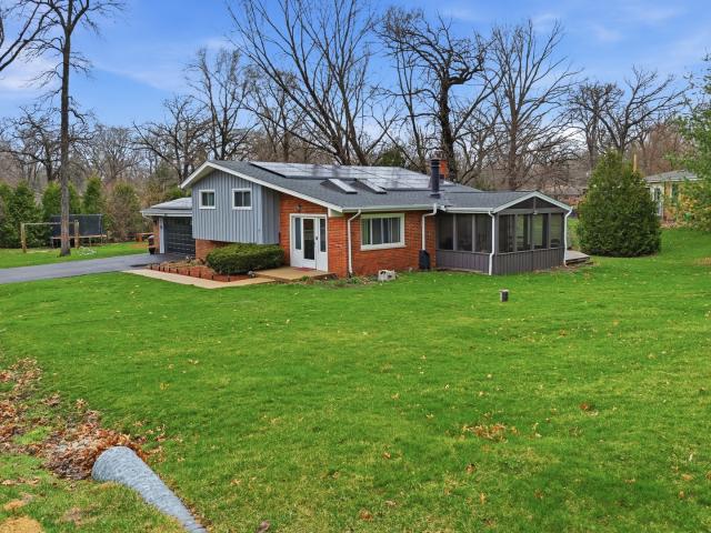 3N539 Woodland Avenue