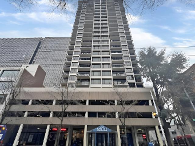 3rd Ave Apt 505