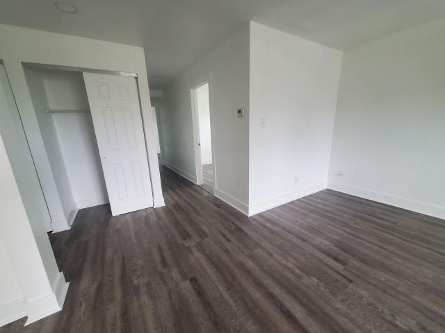 3rd Street 14 unit apartment building 2 Bedroom Apartment for Rent at 3816 E 3rd St, Dayton, OH 45403 Wright View