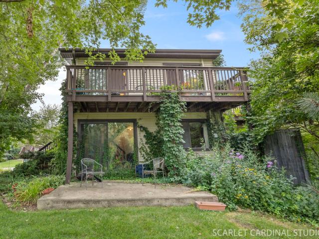 3S279 Briarwood Drive