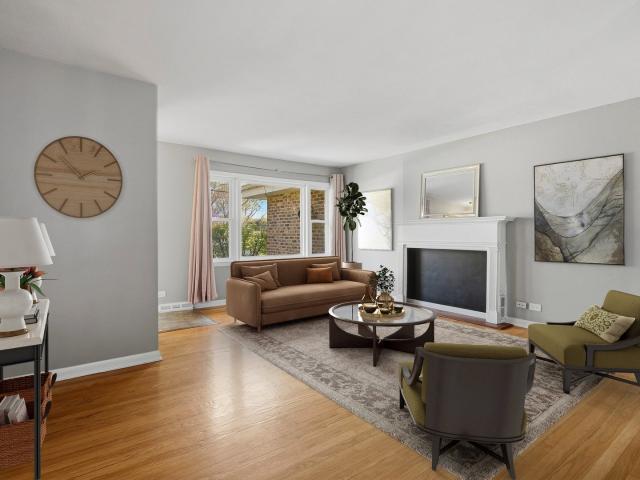 3S328 Juniper Ln, Glen Ellyn, IL 60137 | Compass