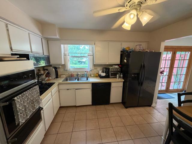 3S478 Winfield Road