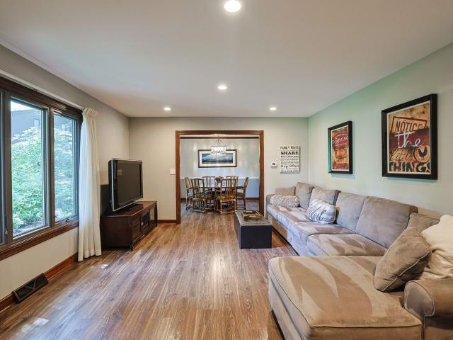 3S654 Terrace Drive