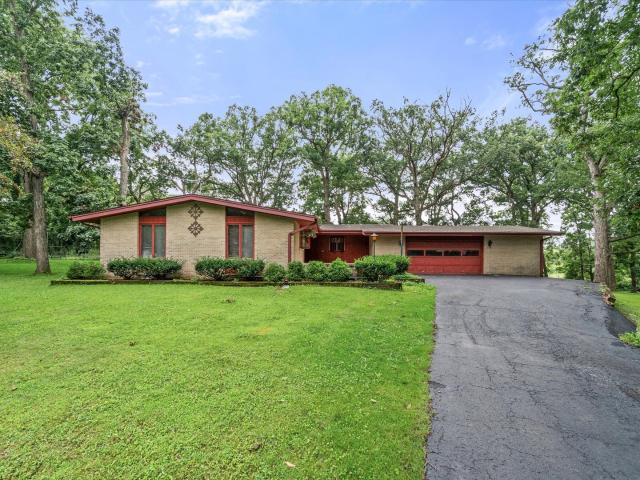 3S984 Oakland Lane