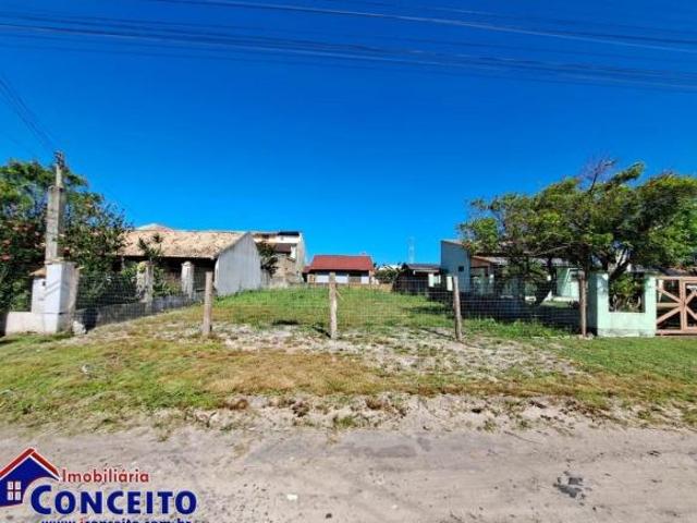 T1074 Ótimo terreno medindo 350 m² situado no Centro de Imbé