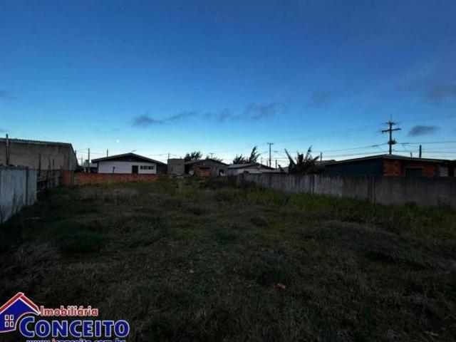 T23 Excelente terreno com 300 m² de área na região de moradores