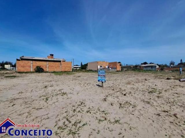T244 Ótimo lote medindo 300m² localizado em excelente região