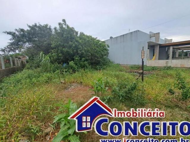 T37 Terreno medindo 300m² localizado no balneário Nordeste