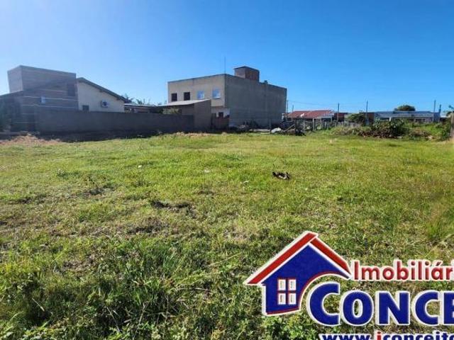T401 Excelente terreno de 300m² localizado no balneário Nordeste