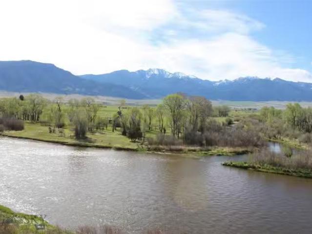 t BD HIGHWAY 55 HIGHWAY, WHITEHALL, MT 59701 Vacant Land For S.
