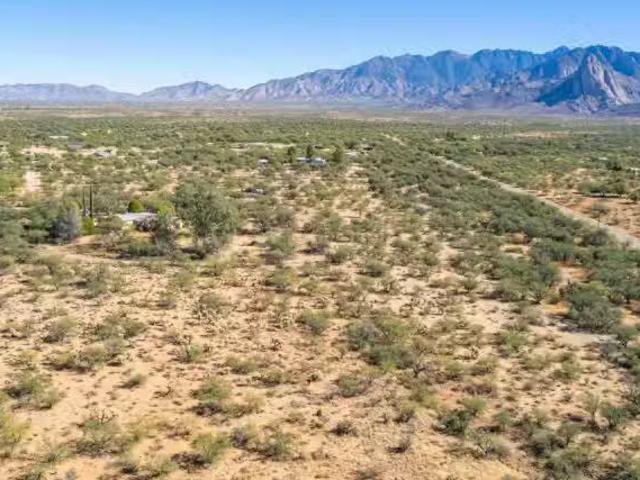 t BD W DOVE WAY, AMADO, AZ 85645 Vacant Land For Sale MLS# 22.