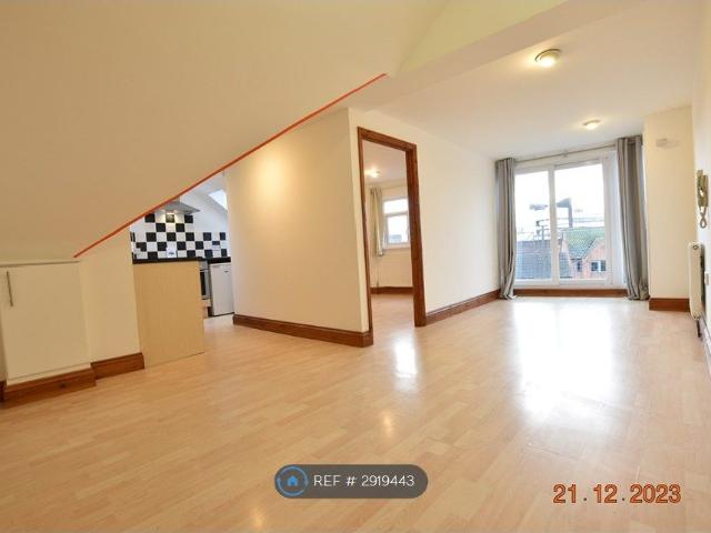T L House, Luton LU1, 1 bed flat to rent, £1,000 pcm | PrimeLocation