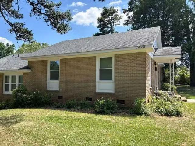 T. R. Lawing Property! 7428 Briardale Dr
